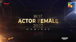 Kubra Khan’s talent shone brightly as Sheherzad in Sang e Mah. Show...