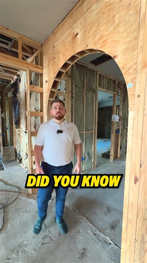 DID YOU KNOW? This is how arches are made—and wow, they add such beautiful character to a space! #constructionlife #howto #didyouknow #homeimprovement #homerenovation | Home Love Construction