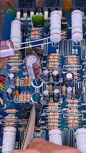 how to install a capacitor correctly #capacitor #install #electronicstips