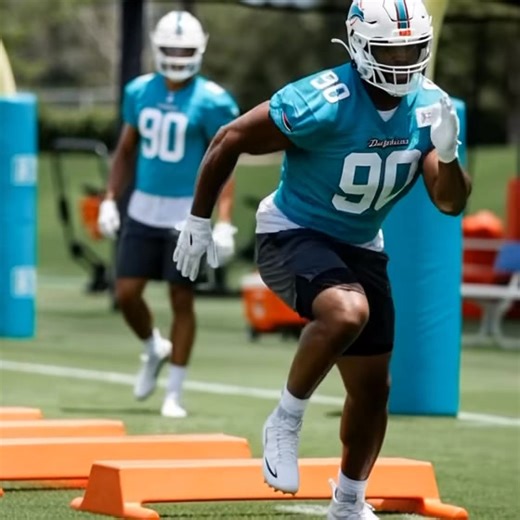 Why Kenneth Grant is Expected to Have a Huge Impact in 2026 for the Miami Dolphins Miami Dolphins fans, after a solid but up-and-down rookie season in 2025 (C-grade average with flashes of dominance late in the year), first-round DT Kenneth Grant is poised for a breakout in 2026! Drafted No. 13 overall from Michigan, the 6’3”, 335-pound powerhouse showed why he’s a building block—strong run-stopping, bull rushes, and increasing disruption (like his standout vs. the Bucs). Coaches view him as a f