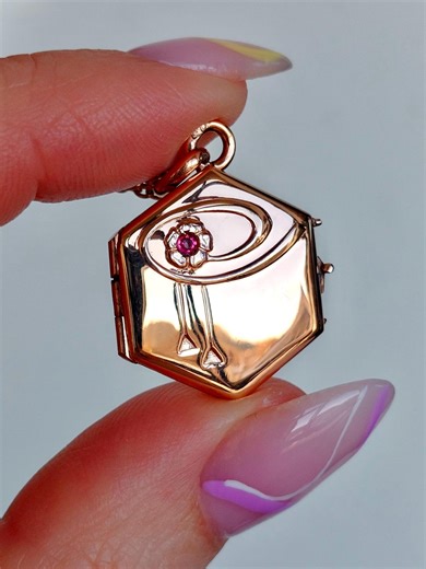 Art Nouveau Hexagonal Rose Gold Locket With a Ruby Paste - Etsy
