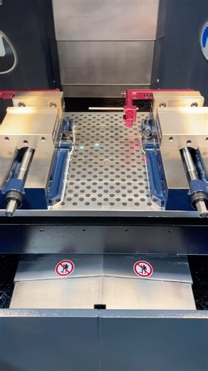After a job give the machine a good cleanup then spray it down with @crcauto SP350 Keeps everything lubricated and protected from corrosion. #abom79 #crc#crcauto #sp350 #rustinhibitor #machinemaintenance #machineshop #milltronics | Abom79
