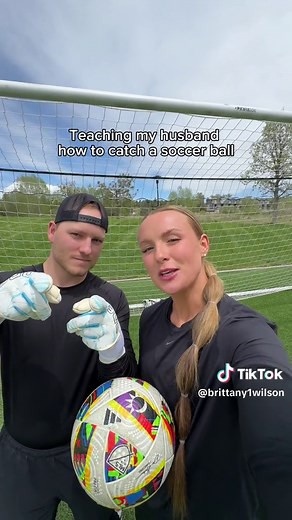 Soccer Goalkeeper Training: How to Catch a Ball Like a Pro!