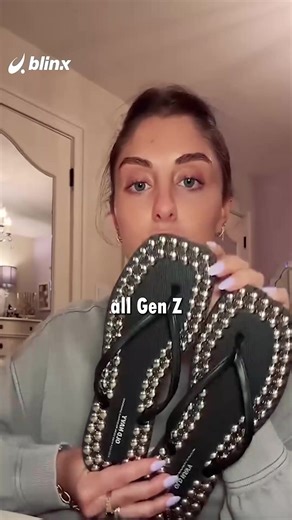 4.2K views · 55 reactions | The Makeup Look Models Are Obsessed With  Smoky Eyes & Full Face Glam #makeuplover #makeuptransformation #beautytips #diybeauty | Sok Heng Oeun | Facebook