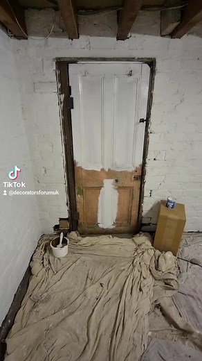 HB42 water-based adhesion primer and stain block. Available directly from HB42 or Topdec Decorating Supplies. #homedecor #paint #diy | Decorators Forum UK