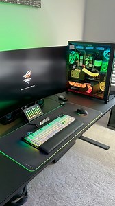 Fastest computer boot ever #pcgaming #signalrgb #pcgamer #gaming #pcsetup #rgbsetup #pcbuild #gamer | SignalRGB