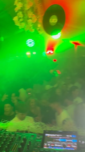 Happy Sunday 883 Family 🫶🏻These were the scenes last time out @dogandwhistle_ with @theartfuldodgerdj & @alistair_dodger dropping an absolute classic from @theprodigyofficial 🤯 Were back on Good Friday for Party In The CarPark Part Zoo 🦍 Join @jeremy.healy @masterpashauk @billydanielbunter @samsupplier @alex.petrides.566 and plenty more of your centreforce favourites at our zoo 🦓 Final tickets link in bio or via @skiddleuk 🔗 See You At Part Zoo ❤️ | Centreforce Radio