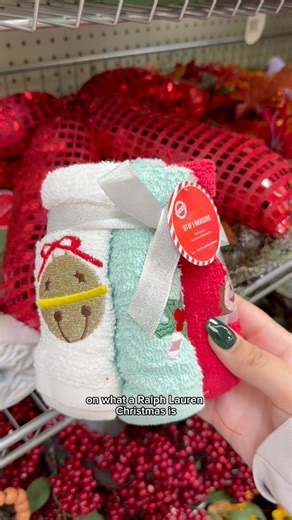 DOLLAR TREE GIRL MATH📈🧐🌲#dollartree #dollartreefinds #buythisnotthat #boujeeonabudget #seasonaldecor | Peachyyymaddii