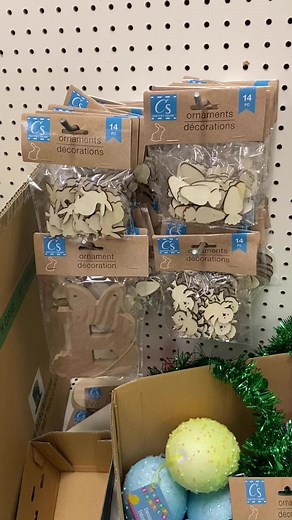 #DollarTree #DollarTreeDIY #SpringDecor #DIYDecor #DIYSpringDecor #SpringCrafts #DIYCrafts #DIYIdeas #DecorInspiration #DecorOnABudget #BudgetDecor #homedecor #DIYHomeDecor #HandmadeDecor #CreativeIdeas #crafts #CraftIdeas #Upcycle | Jay Munee DIY