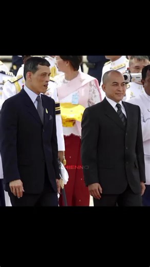 #fyp #viral #norodomsihamoni #foryoupage #royalfamily | the royal family dance crew