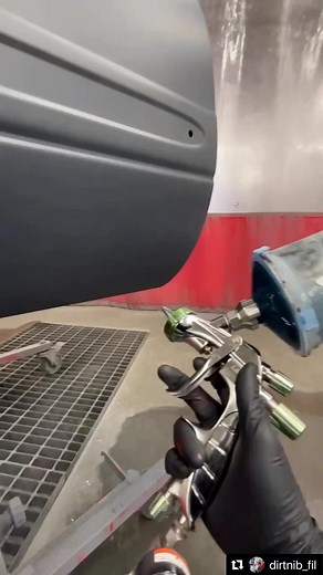 9.8K views · 2.3K reactions | #repost Um trabalho incrível do @dirtnib_fil com a nossa pistola de pintura LS-400 PININFARINA  #pinturaautomotiva #funilariaepintura #repintura #repinturaautomotiva #pistoladepintura #polimento #detalhamentoautomotivo #funilaria #martelinhodeouro #lanternagem #funilariaexpress #polimentoautomotivo #anestiwata #anestiwatabrasil #pinturaefunilaria | Anest Iwata Brasil | Facebook
