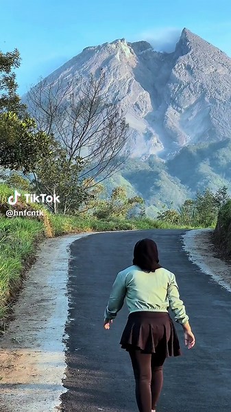 Morning run with stunning views of Merapi volcano