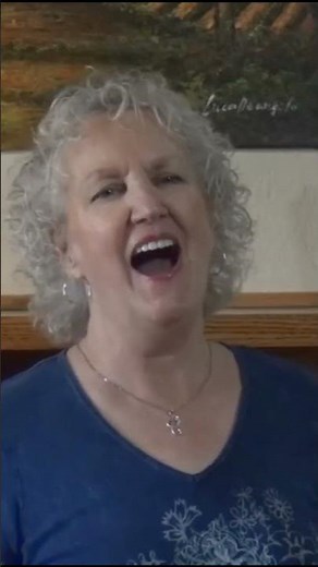 Jukebox Patsy (A love story, a castle, and a jukebox full of Patsy Cline songs)