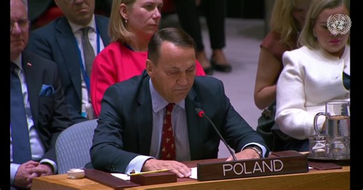 Hey Tronald ... this is how one speaks with the Russians: Poland slaps Russia in the face. WOW. We know you don't care about international law and are incapable of living in peace with your neighbors. Your insane nationalism is a lust for domination that will not abate until you realize that the era of empires is over. And yours cannot be restored." Polish Foreign Minister Radoslaw Sikorski told the Russian representative at a UN Security Council meeting. "And every drone strike by the heroes of