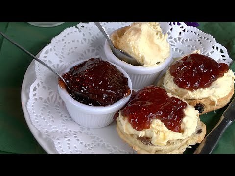 Award winning scone maker Kevin of "Dart To Mouth Deli" Dartmouth uk shares his secrets.