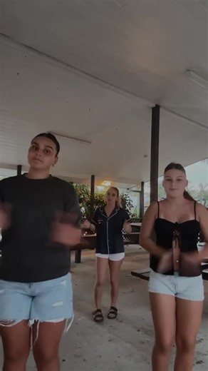 Learn Exciting 3-Person Dance Routines