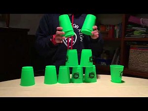 Tutorial del juego con vasos de STACKING