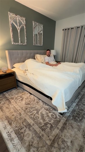 11K views | The GhostBed Split King offers the perfect solution for couples. Customize your sleep settings on each side and enjoy a restful night together. ️❤️ | GhostBed | Facebook