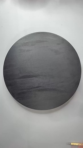 Finding the center of my board. And creating a sacred geometry grid for my joint class with @veronicaluck.art! Here’s how I find the center: 1️⃣ Measure two equal lines (chords) along the circle’s edge. 2️⃣ Bisect each chord to find the midpoint. 3️⃣ Draw a perpendicular line from each midpoint - making sure to pass the center of the circle 4️⃣ The intersection of those lines is the center! I double-check with a compass—but it always works! The full tutorial will be up in class today so you can