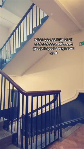 Finding Your Spot at Lunch: A Fun School Moment