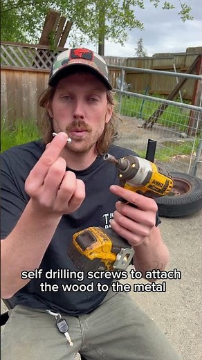 I built it with pallets to carry more pallets #pallet #palletproject #diy #construction #building