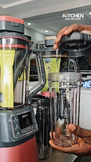 Sencor 1500W High Performance Blender with Titanium Blades I am the Sencor SBU 7876GD vacuum blender. I have been equipped with special vacuum blending technology and am capable of 28,000 rpm. This makes me the perfect helper to complement every home with my higher output of 1500W amazing motor I HAVE A SPECIAL VACUUM UNIT Blend your favourite drink that you can drink super fresh at work. I can blend in a vacuum! What does that actually mean? when connected, sucks air out of the container and th