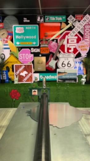 The Sign Guy: Oddly Satisfying ASMR Signs in Indonesia