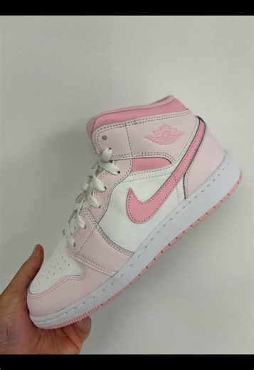 Nike Air Jordan 1 Mid Pearl Pink Review and Unboxing