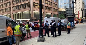 Blue Line trains running again after suspicious object found on tracks