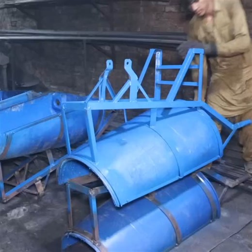 4.6K views | Process of Making Wheelbarrow Out of Plastic Oil Drums How to Make a Construction Trolley 014 | Craft Processing | Facebook