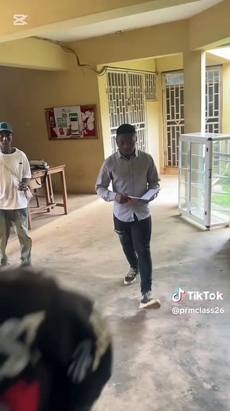 Pov:when students form examination malpractice #finalyearstudent #finalyearproject #finalyearstudentslife #lastdaysinuni #classof2026 #viralvideos #fyppppppppppppppppppppppp