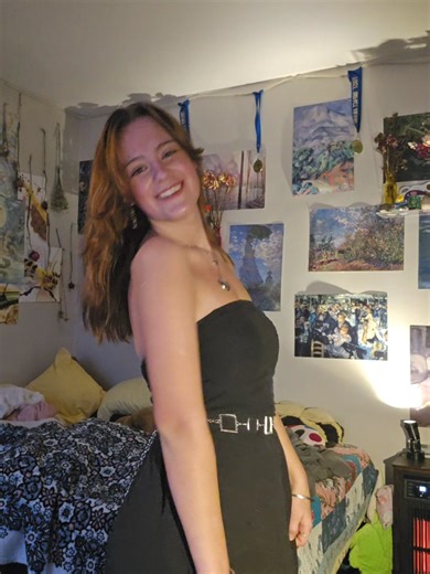 I am the original Rockstar acctually! Anyways here's my concert outfit ☀️