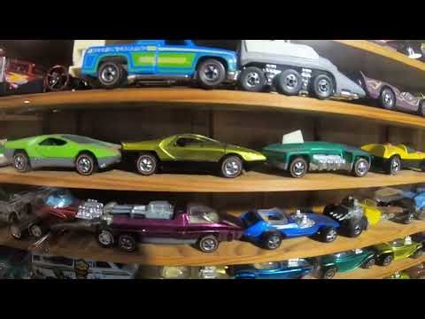 Let's take a look at some vintage Hot Wheels and other diecast cars!