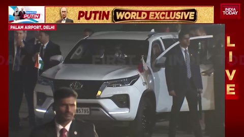 PM Modi and President Putin travel together to 7 Lok Kalyan Marg for private dinner