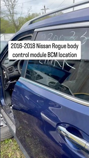 2016-2018 Nissan Rogue body control module computer BCM 284B1-4BA6A location on car