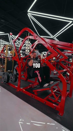 Is This The Craziest Leg Machine I Have Ever Seen? 🤯