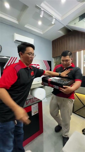 🙄Ủa vậy của tui...???Là saoo #haihuoc #ntpc #viral #memes #funny #sontungmtp #xh #shortvideo