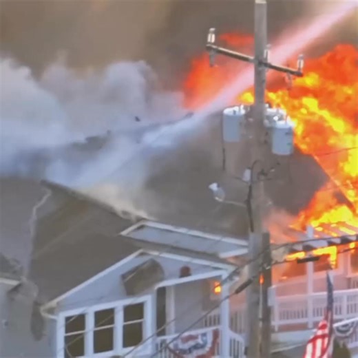1.9M views · 14K reactions | Fire crews on the Cape are continuing to battle a massive blaze at a seafood restaurant in Sandwich | Boston 25 News | Facebook