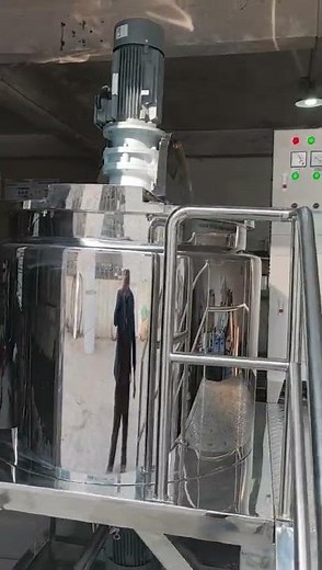 Homogenizing Mixing Tank