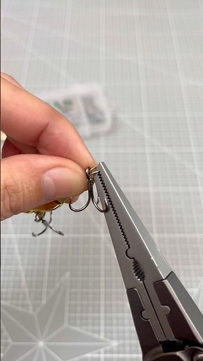 Fishing Pliers Tips: How to Open Split Rings Fast🎣🔥 #fishing