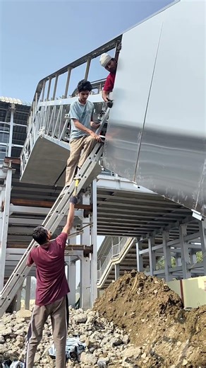 #escalatorclidingprocess