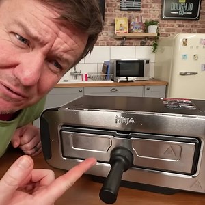 Mindblowing 3 in 1 Toaster! 🤯 | Barry Lewis