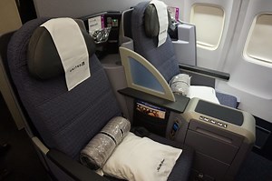 Review: United Airlines B757 First Class Boston to San Francisco - The MileLion