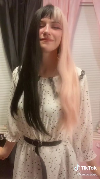 DIY Boxhead Cosplay Tutorial for Small Streamers and Cosplayers