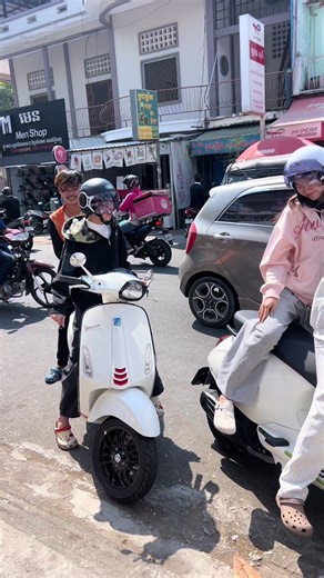 #ហាងម៉ូតូប៊ីប៊ីន #vespas #vespasprint #sprinttech #ចែកាvespa