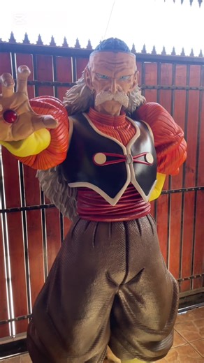 Dr. Gero en Tamaño Real: Fanart de Dragon Ball Z