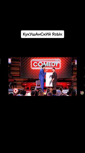 Live Comedy Show Highlights with Engaging Performers