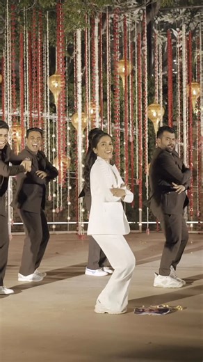 Israni Photography & Films on Instagram: "Our dancing bride Revatee from making everyone dance to owning the floor herself! 💃 She lit up every moment of her wedding with her moves and magic. And guess what? This is just Part 1… stay tuned for Part 2! 💫 . . . . Shot by: @israniphotography Bride: @revatijav Choreography: @ysdcweddingchoreography Makeup: @makeup_by_gayatrisshah Location: @zorbaofficial . . . . . (Israni Photography, Wedding Dance, Bridal Dance, Sangeet Choreography, Sangeet Dance