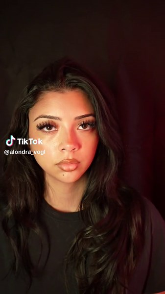 Halloween Makeup: Annabelle Transformation Tutorial