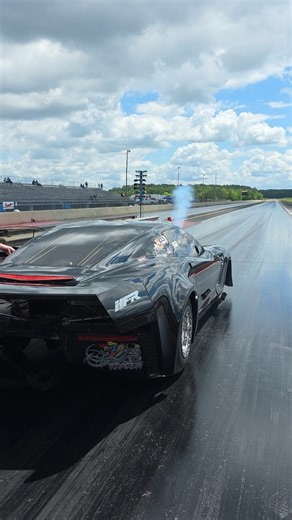 Switzer Dynamics Nitrous Corvette Kraken Shakedown Pass at Radial Outlaws Racing Series Bama Outlaws at Alabama International Dragway #corvette #radialoutlawsracingseries #radialoutlaws #nitrous | Hermes Photography